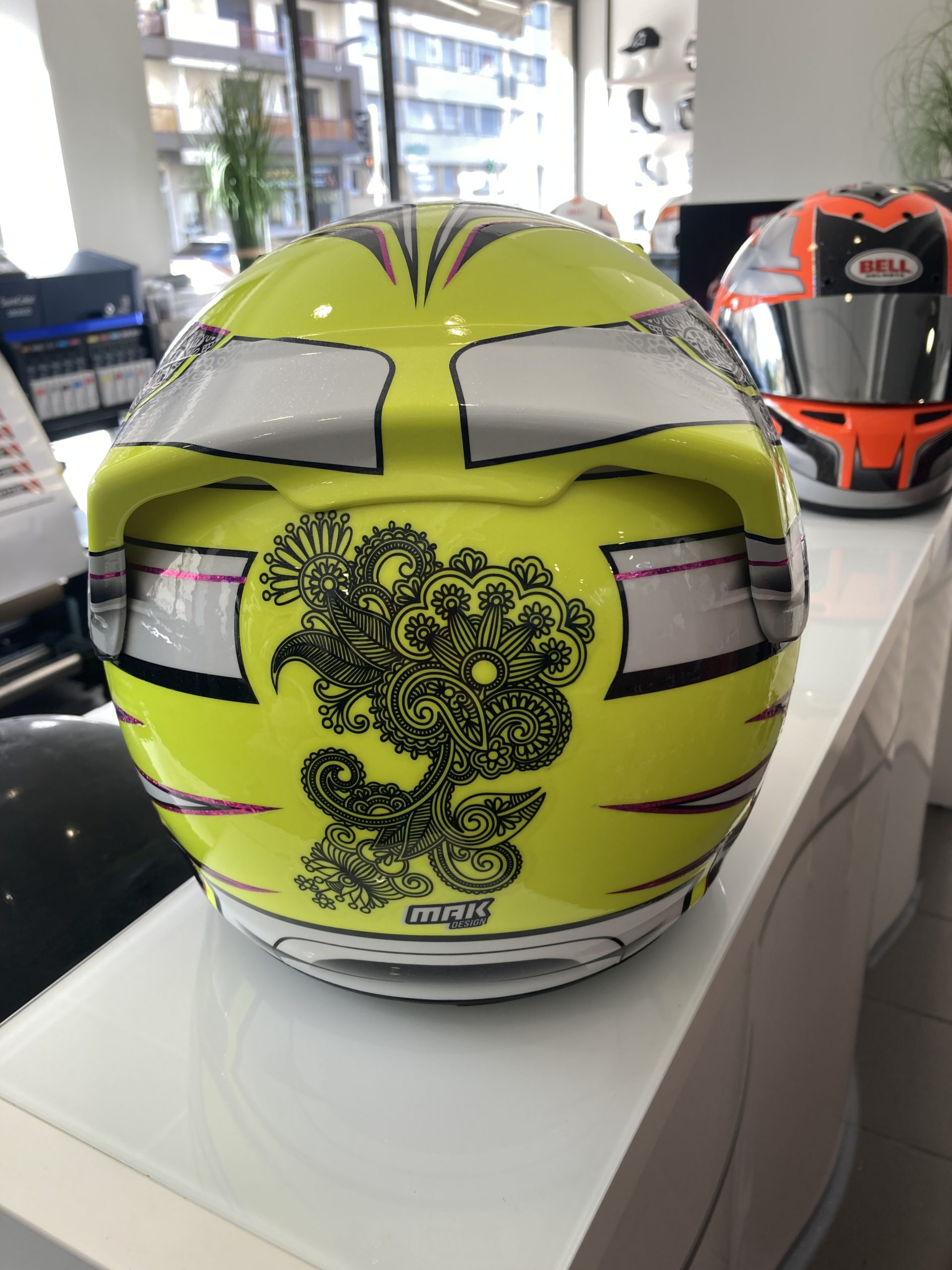 ARAI SK6 pour Ellie…. – MakDesign